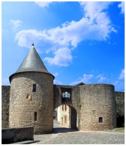 Rodemack, cité médiévale des trois frontières et plus beau village de ...